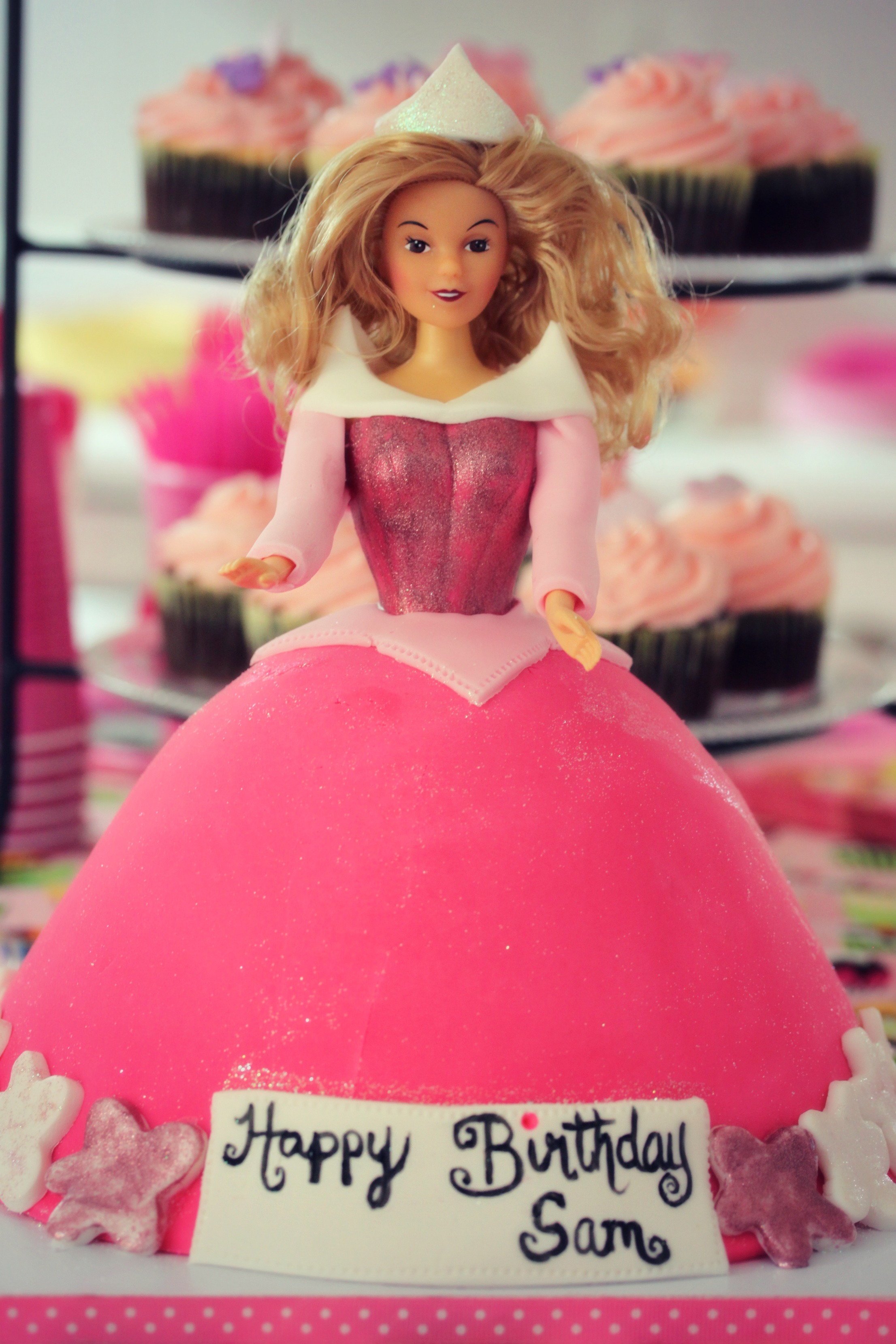 Sleeping Beauty Birthday Party Sams Royal Beauty Parlor