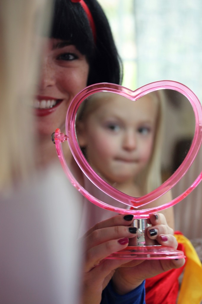 Sleeping Beauty Birthday Party Sams Royal Beauty Parlor